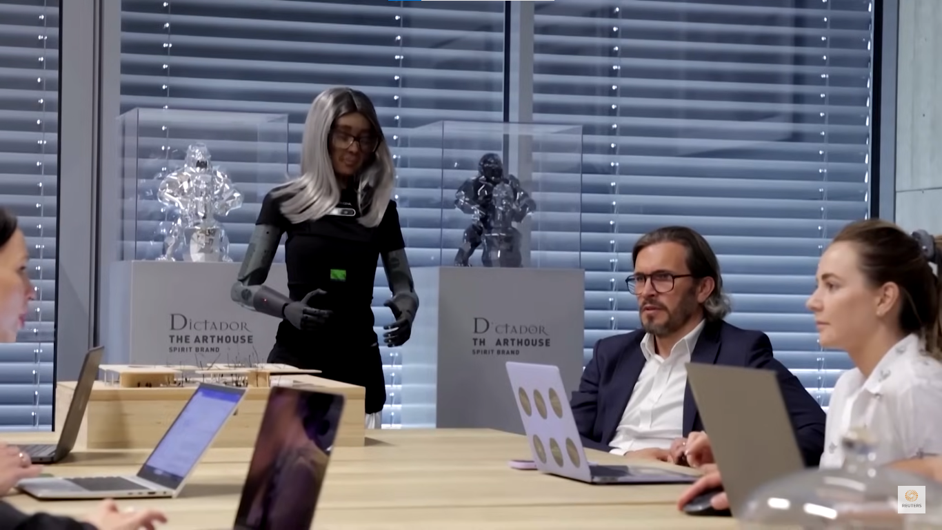 Así es Mika, la primera robot humanoide nombrada como CEO por la marca ...